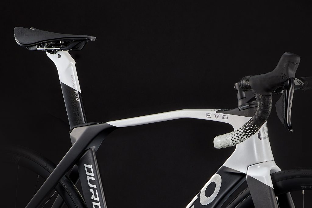 DURO EVO PRO LEGEND – GUSTO